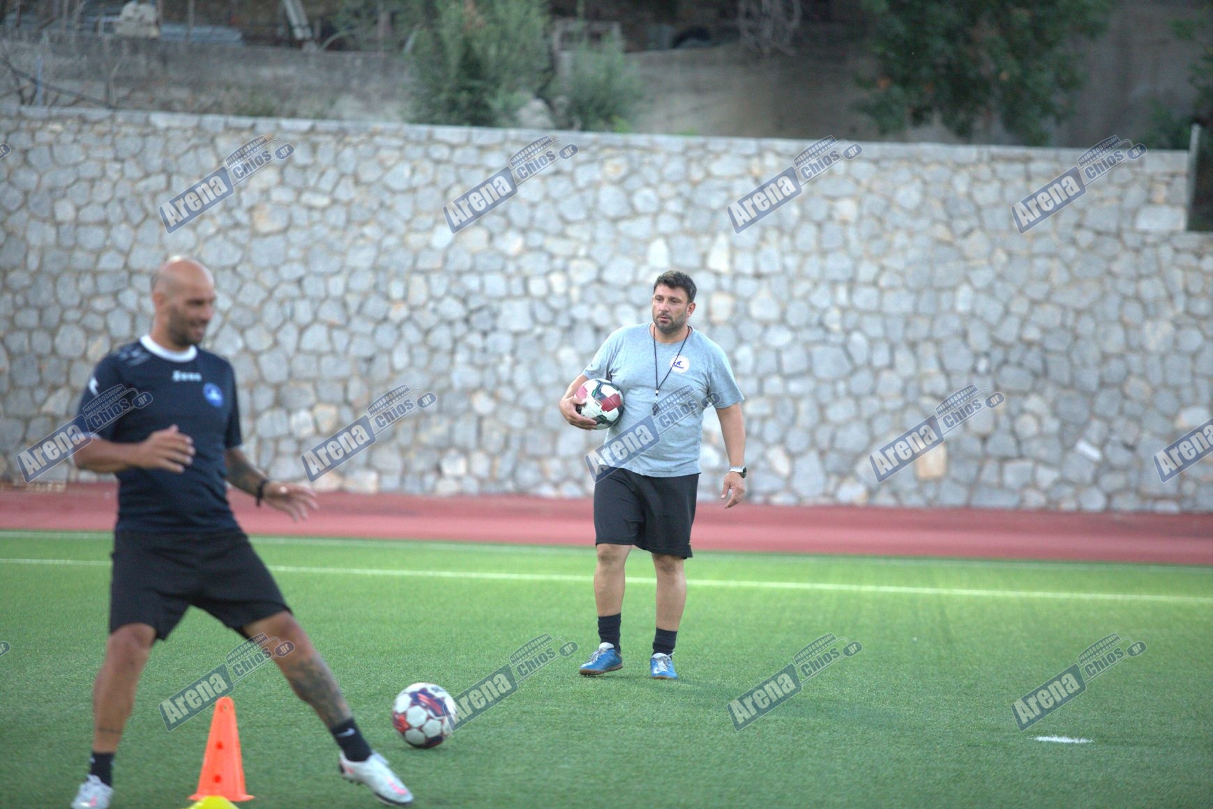 Δύσκολες ώρες για τον Γιώργο Ρεζνίκο... - ArenaChios